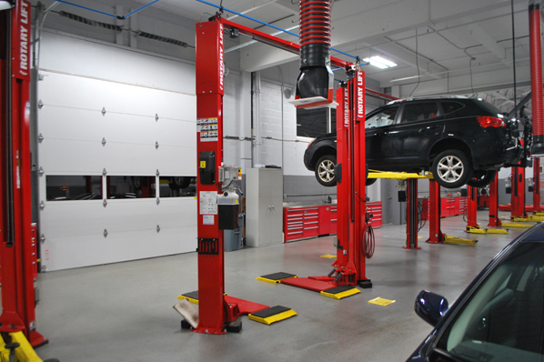 Rotary 2-Post Lift SPOA7MP 7,000 LB - First Choice Automotive